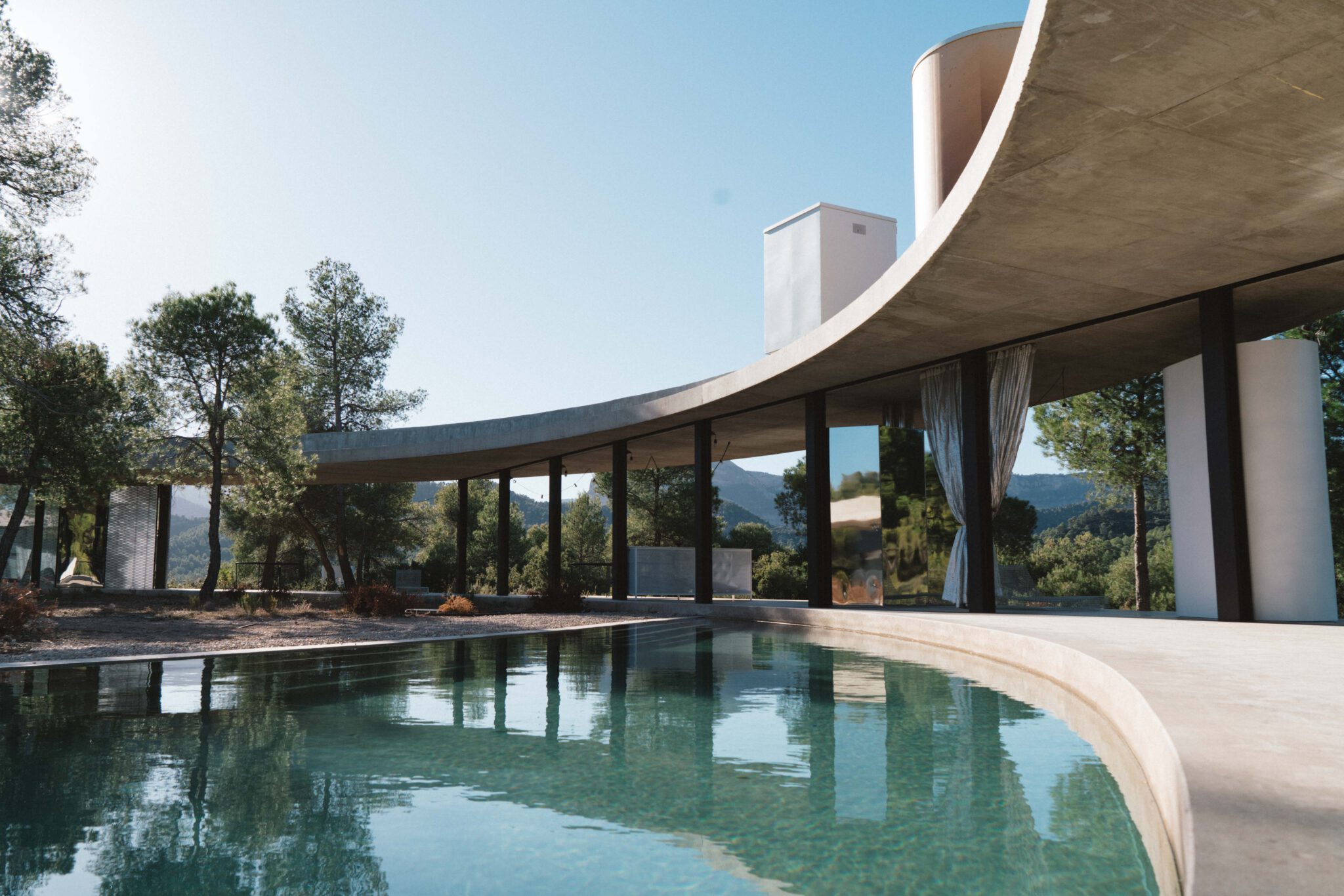 Netflix hit Welcome to Eden: real vacation in fancy series filming location